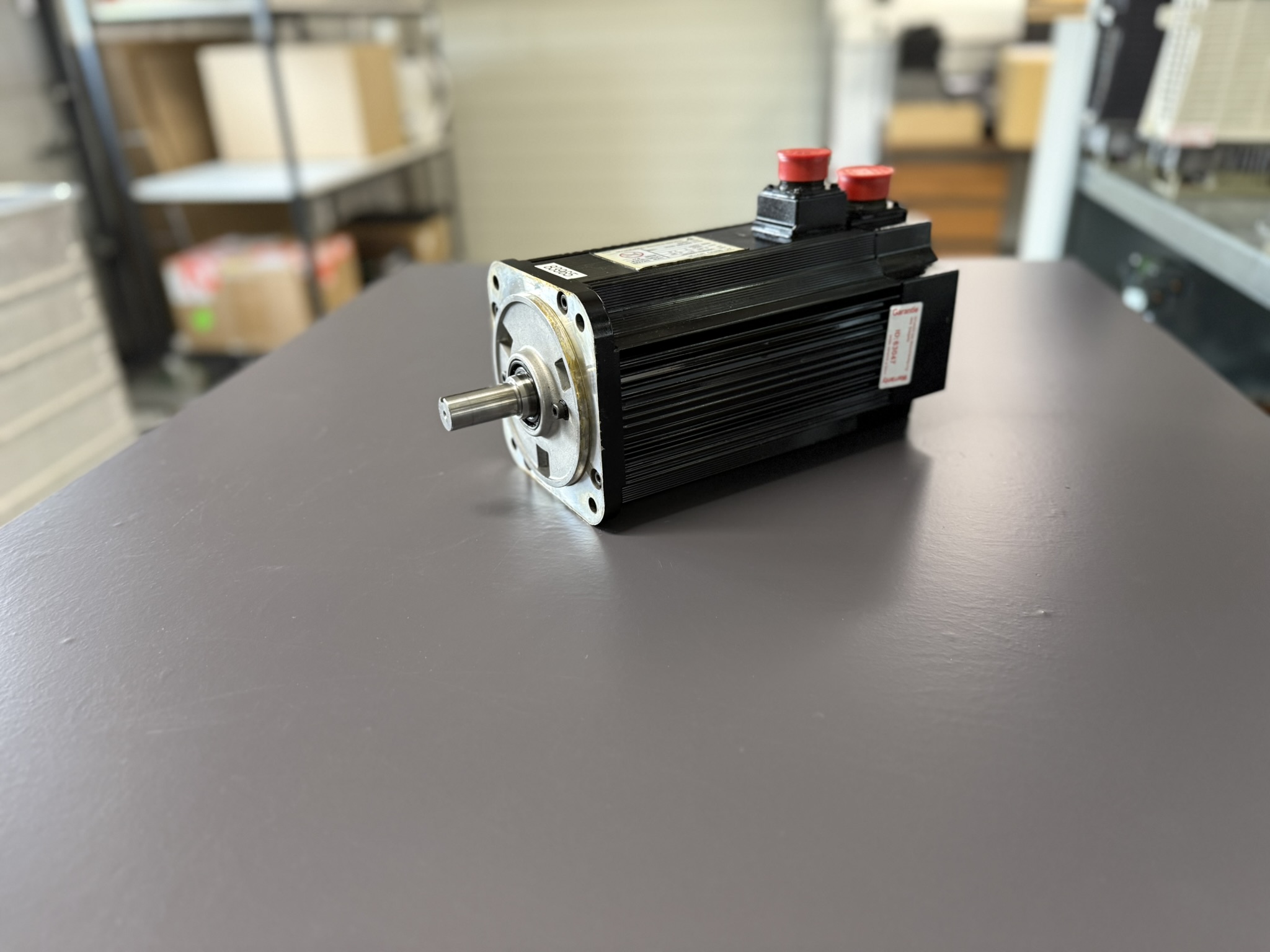 Yaskawa USAGED-09A22T Servo Motor mit Encoder UTOPH-81AVF Technische ...
