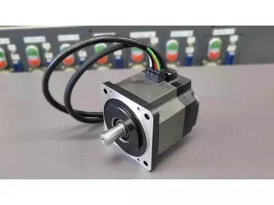 HC-UFS23 AC Servo Motor